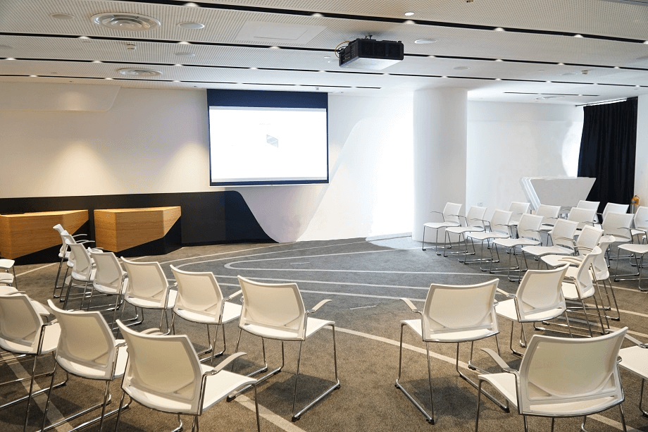 CHANGI EXPERIENCE STUDIO SEMINAR ROOM @Jewel Changi Airport | Venuexplorer